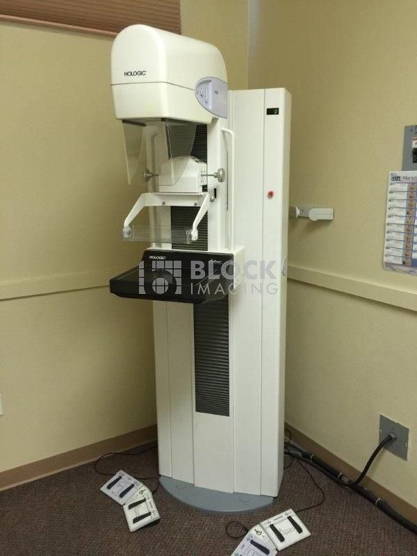 Hologic Selenia Mammography