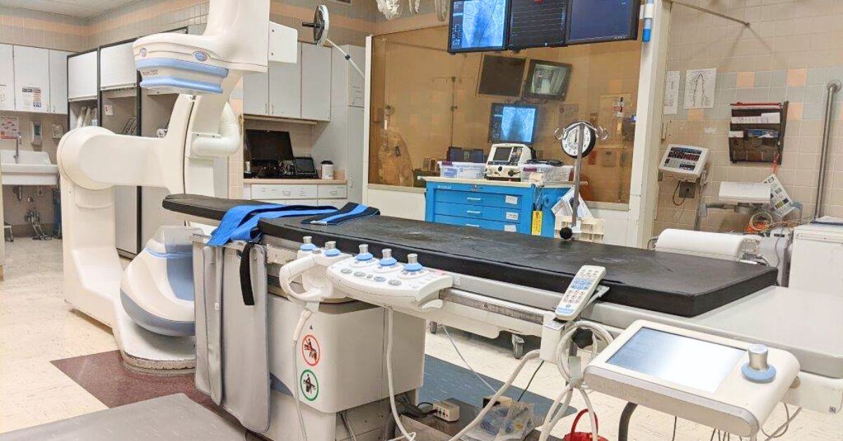 GE Innova 2100 IQ vs IGS 520: Key Differences | Block Imaging