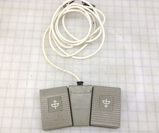 2133603-2 - GE - Mammography - Comp/Decomp Foot Pedal | Block Imaging