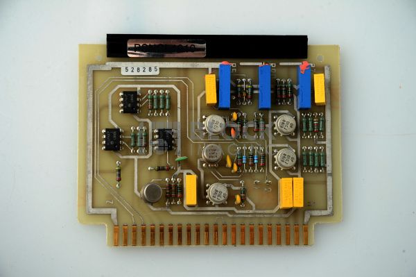 4522-107-11303 - Philips - Cath/Angio - Ref. Converter HVGN OM200 Board ...
